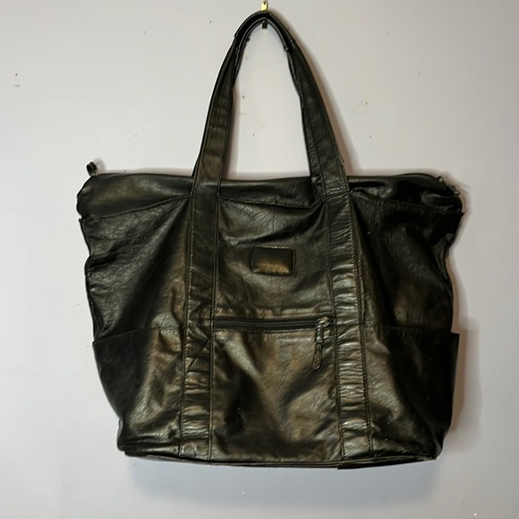 Tumi | Bags | Rare Vintage Xl Oversized Tumi Genuine Leather Carry On Overnight Work Bag Used ...